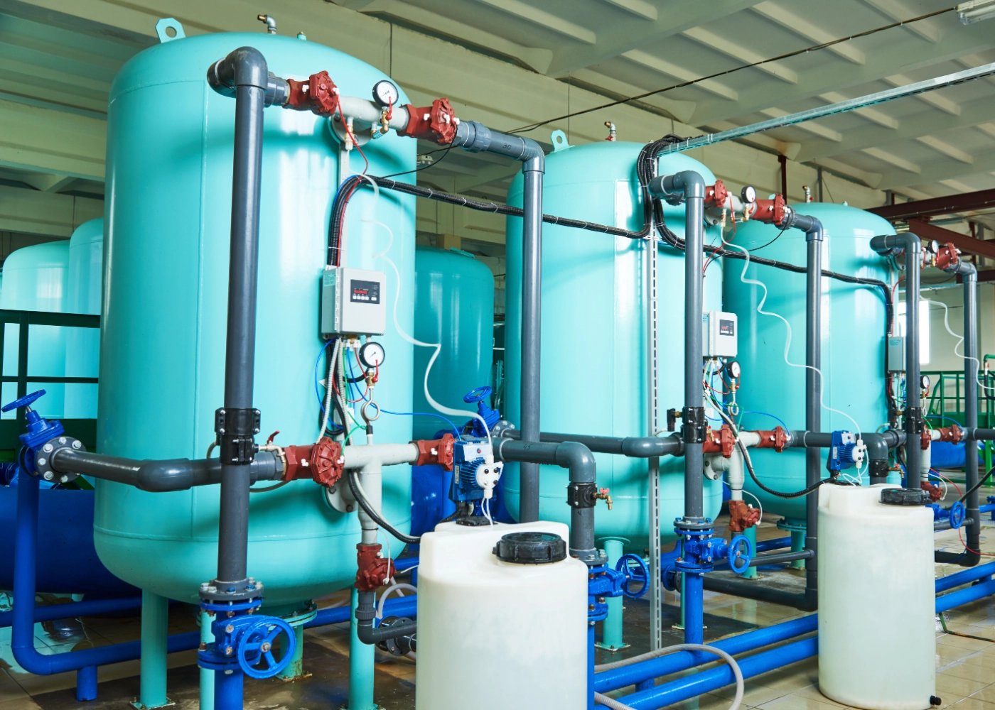 Industrial water filtration - Crystalclear-systems.com